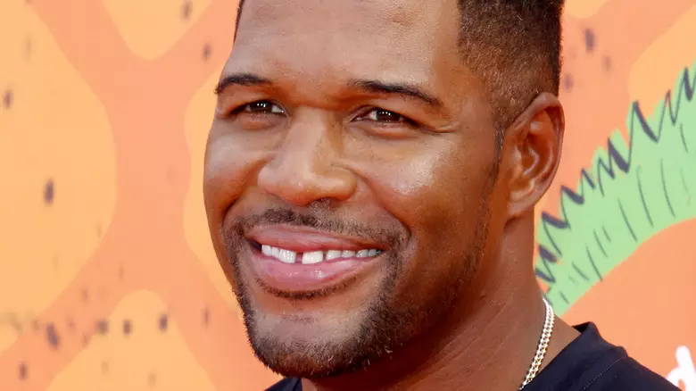 Michael Strahan mitsiky