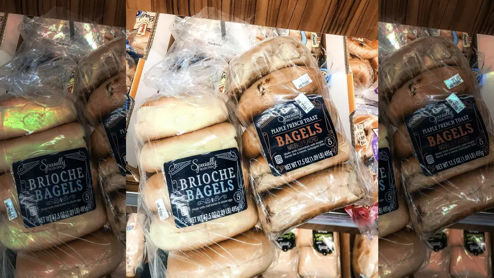 Aldi Specially Selected brioche bagels en maple french toast bagels