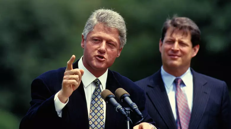 UBill Clinton kunye no-Al Gore kwiqonga