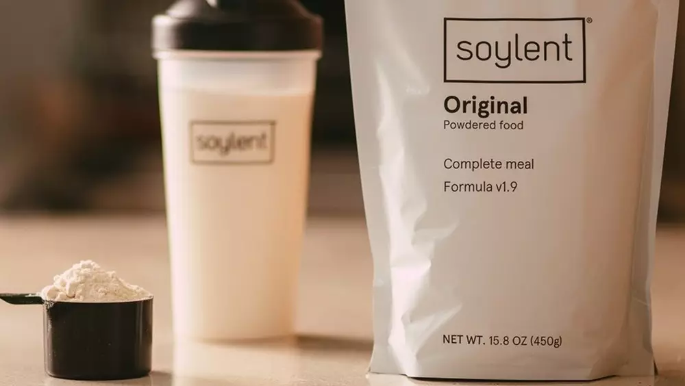 Soylent-pakket, beker en schep