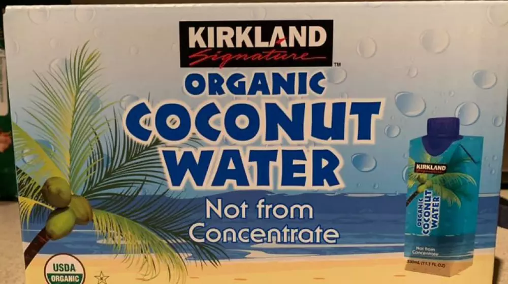 Agua de coco orgánica Kirkland Signature