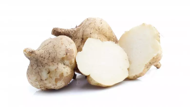 Λαχανικά που δεν ξέρατε ότι μπορούν να μετατραπούν σε πατάτες 1737_8