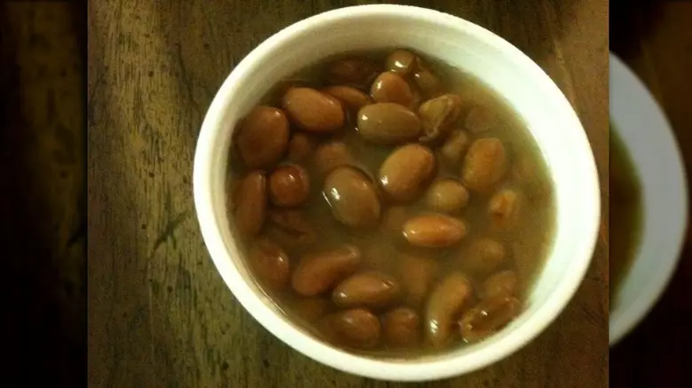 Tazza di riso e fagioli