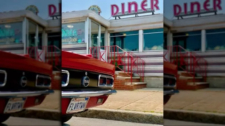 ma diners, drive-ins ndi dive