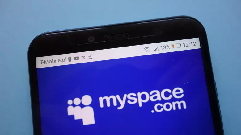 Логото на MySpace на телефонот