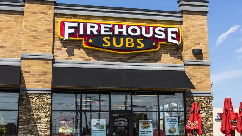 Firehouse Subs na zewnątrz