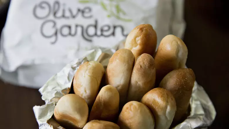 Olive Garden breadsticks