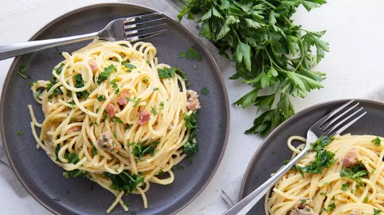 Plate de spaghetti carbonara