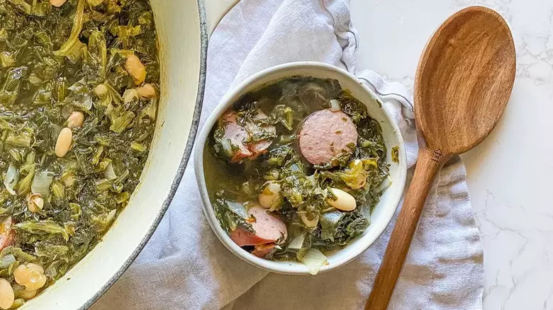 Easy Turnip Greens lasopy