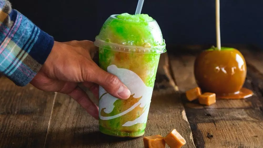 Caramel Apple Freeze drankje van taco bell