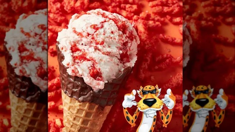 Cone of Flamin cheetos ice cream ຮ້ອນ