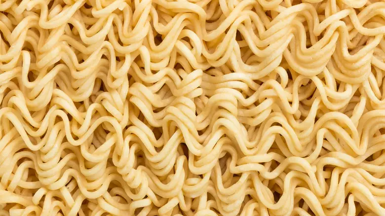 Brick nke ramen noodles