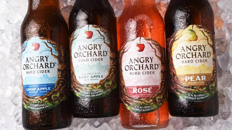 Angry orchard Cider цуваа