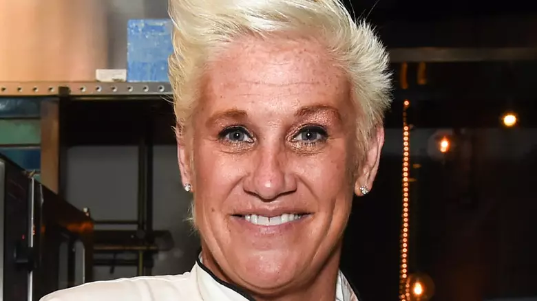 Anne Burrell อย่างใกล้ชิด