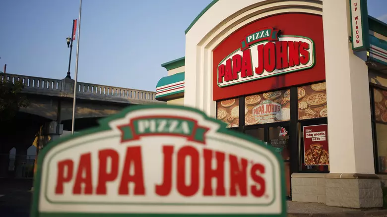 Papa John's pizza restaurant