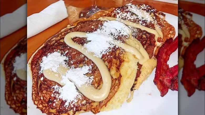 Pancakes avy amin'ny Ruby Slipper Cafe