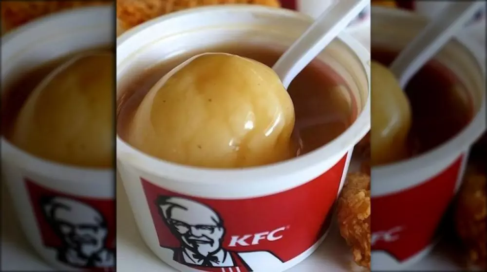 KFCs potetmos og saus