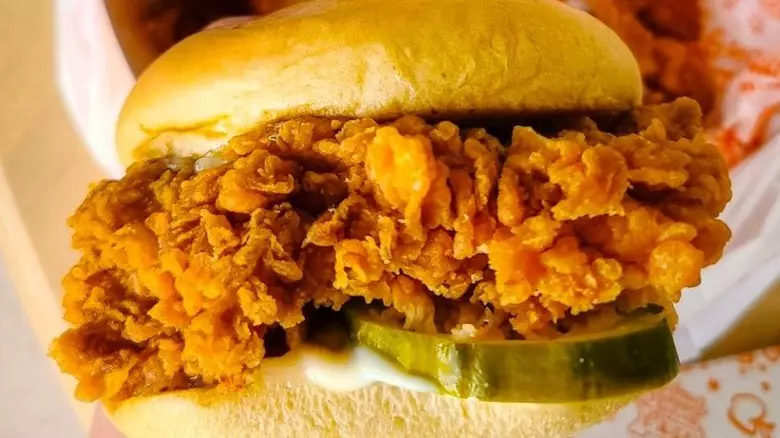 Popeye's Chicken Sandwich på Popeye's