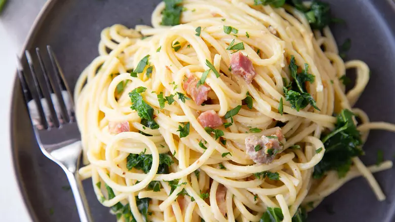 Rachael ray testenine carbonara