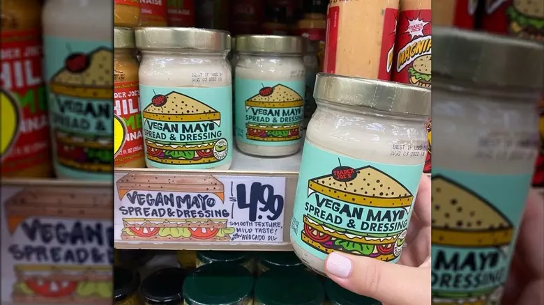 Vegan mayo daga Trader Joe's