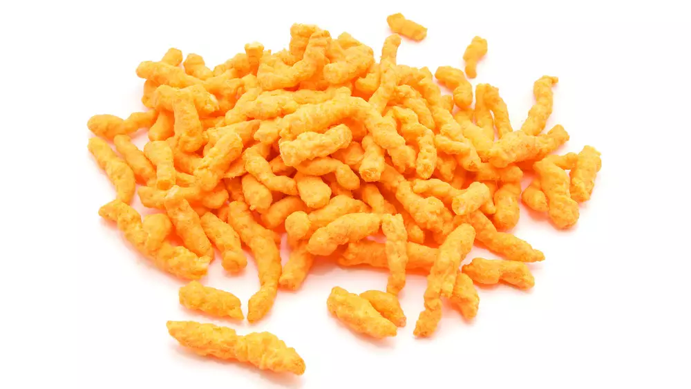 Đống Cheetos giòn