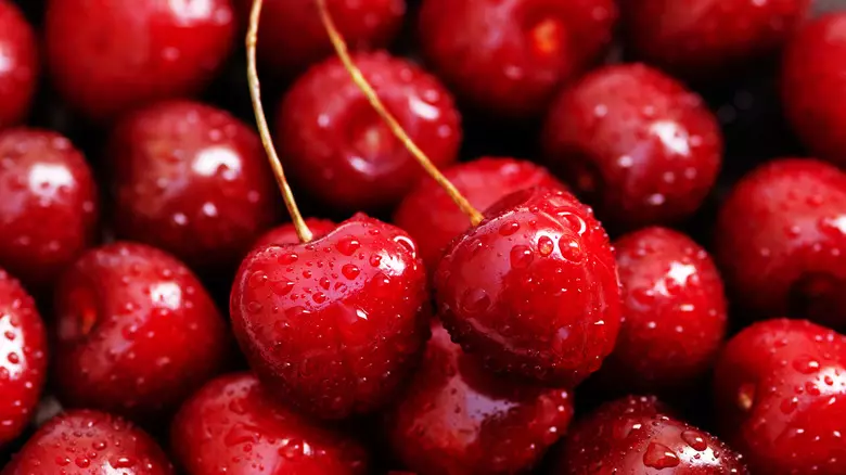 Cherry itukura