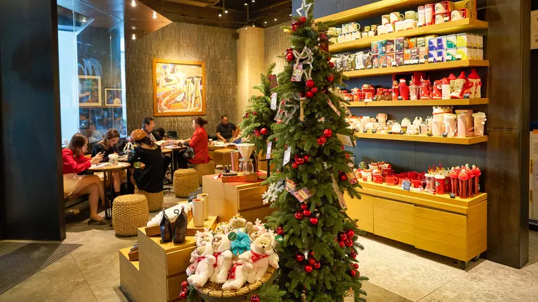 Navidad interior de Starbucks