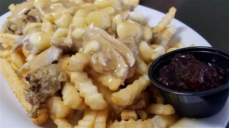 អរព្រះគុណ Poutine