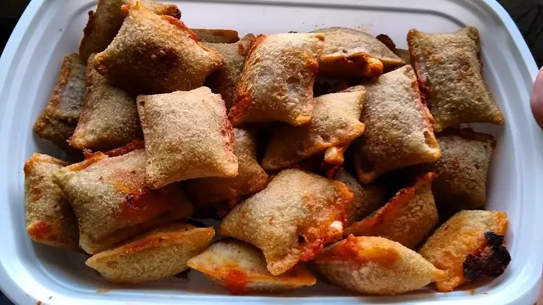 78 involtini di totino per fare una pizza intera