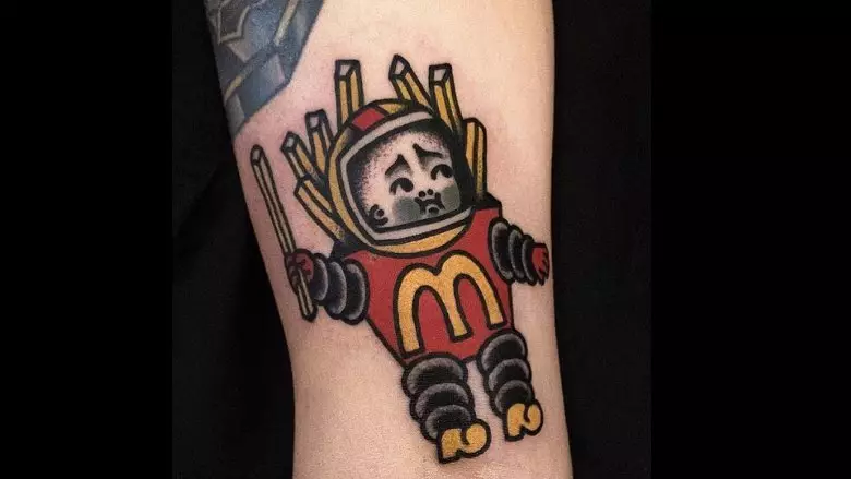 Fast Food Tattoos Anoratidza Chikafu Rudo Ndechechokwadi 2103_14