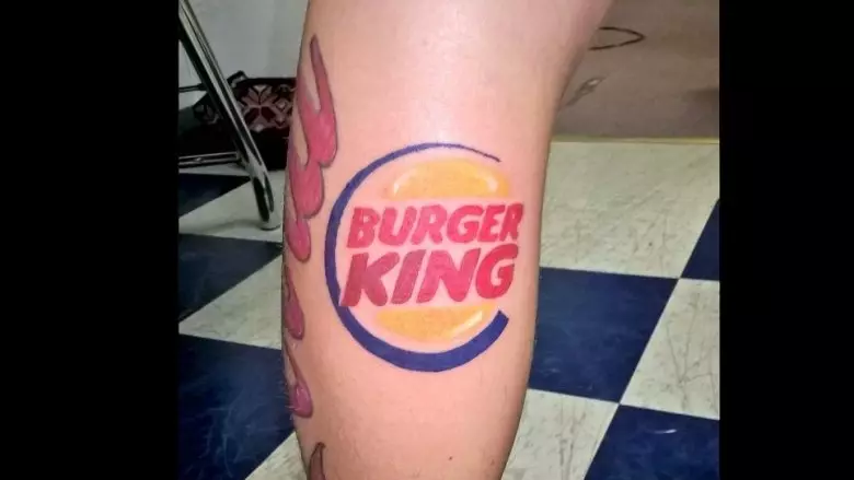 Fast Food Tattoos Anoratidza Chikafu Rudo Ndechechokwadi 2103_9