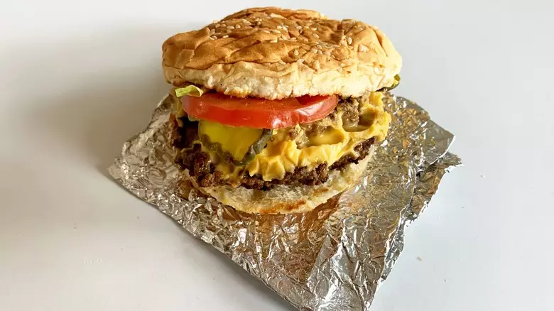 The Five Guys cheeseburgare