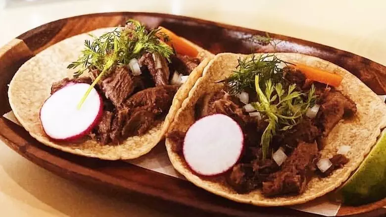 Tacos di lingua di manzo di casa enrique