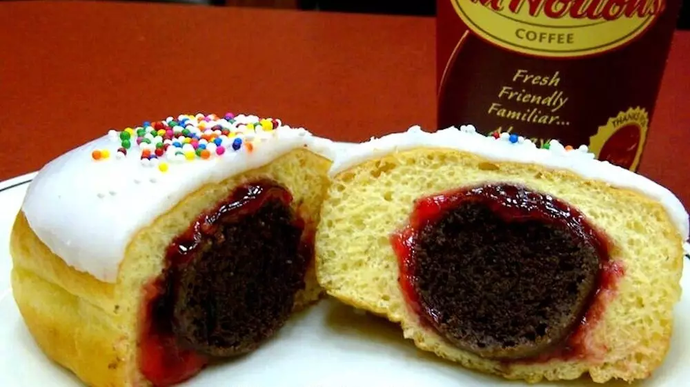 Priestley donut sitere na Tim Hortons