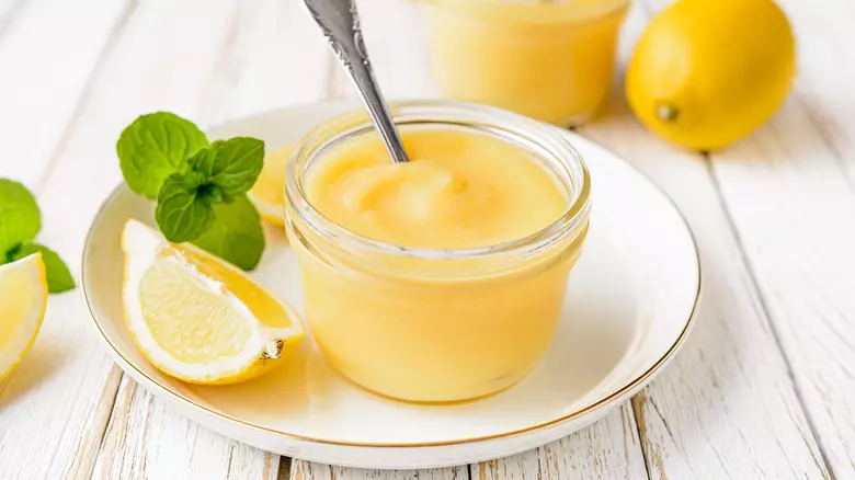 Lemon curd ka sekotlolo