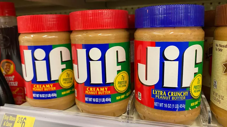 jif peanut butter na shelf