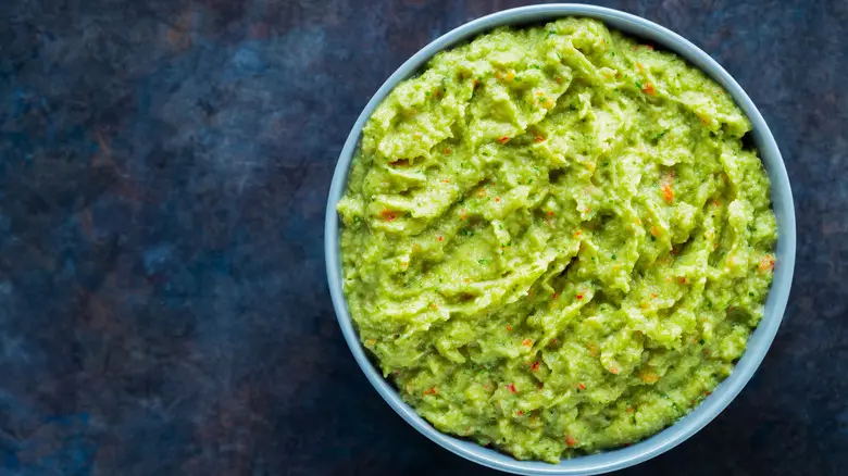 Mangkuk guacamole