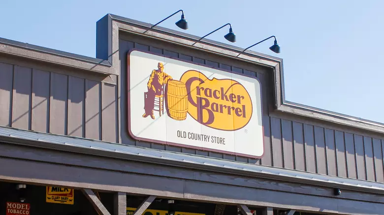 Barra tar-ristoranti Cracker Barrel