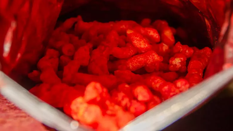 Flamin' Hot Cheetos poltsa