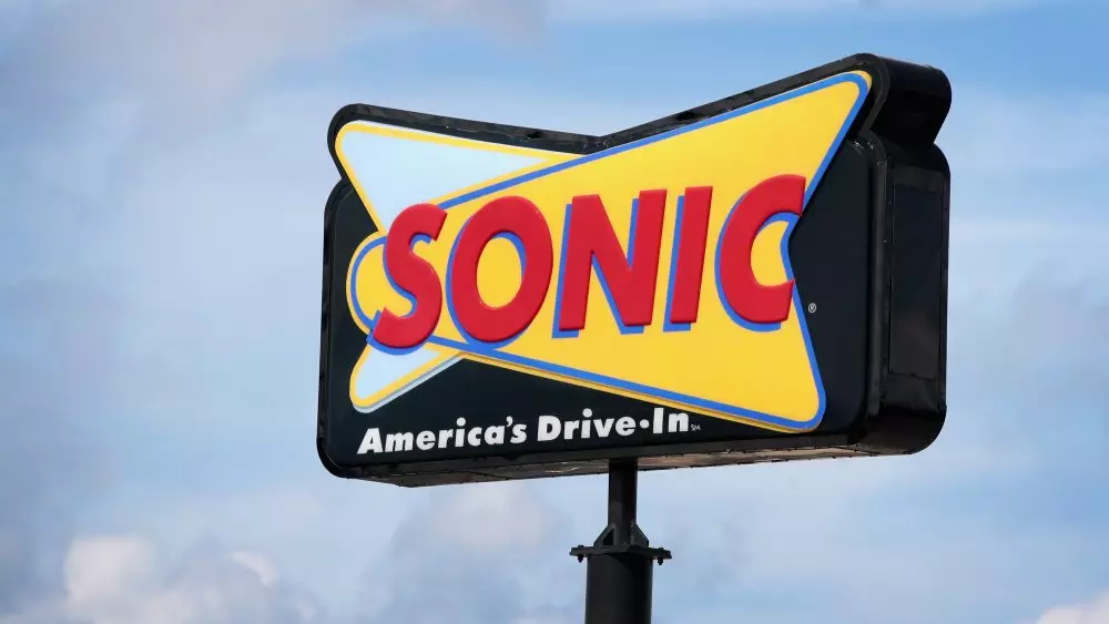 зошто Sonic се бори да остане во бизнисот