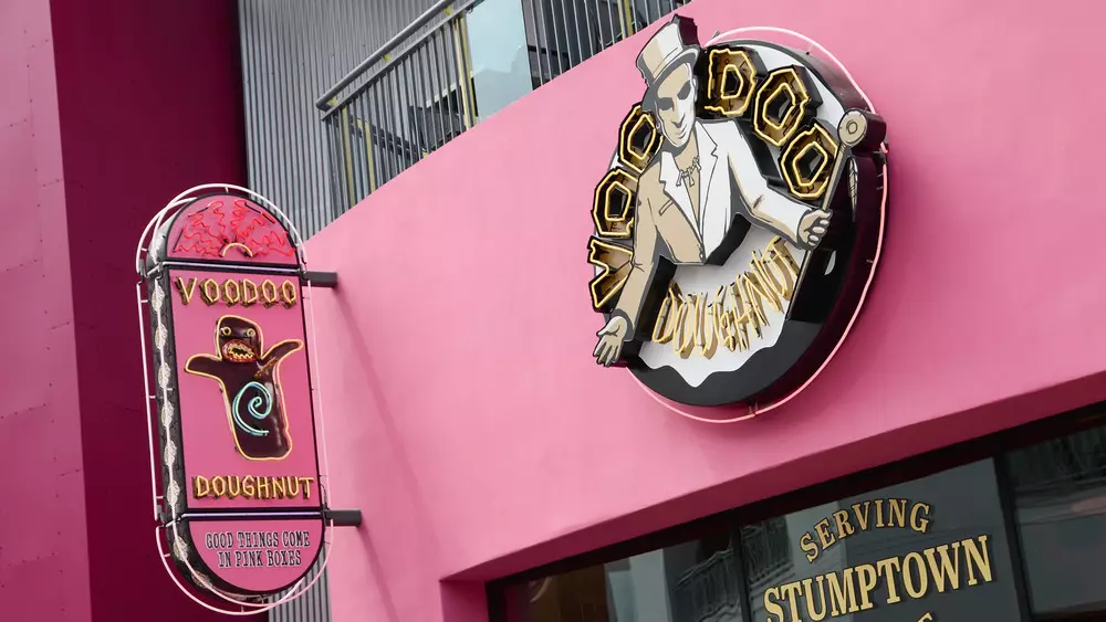 Voodoo Donut staðsetningarskilti