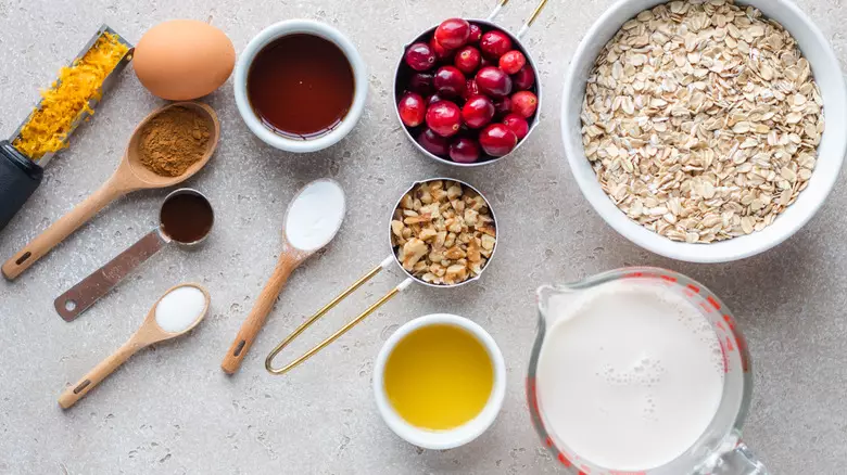 sangkap ng cranberry oatmeal