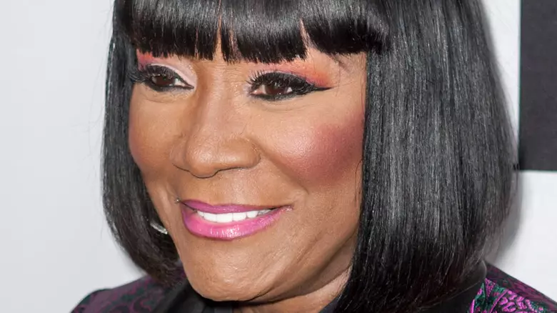 Patti LaBelle 笑起來