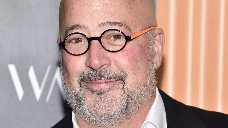 Andrew Zimmern dari dekat