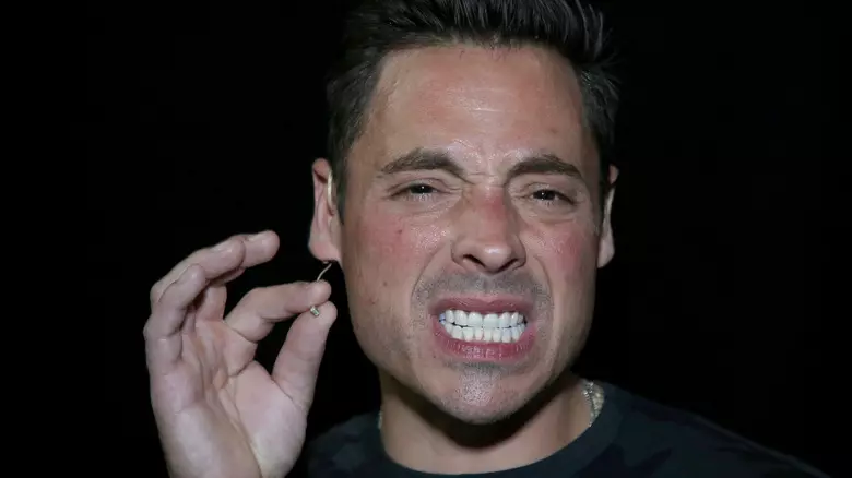 Jeff Mauro face o față