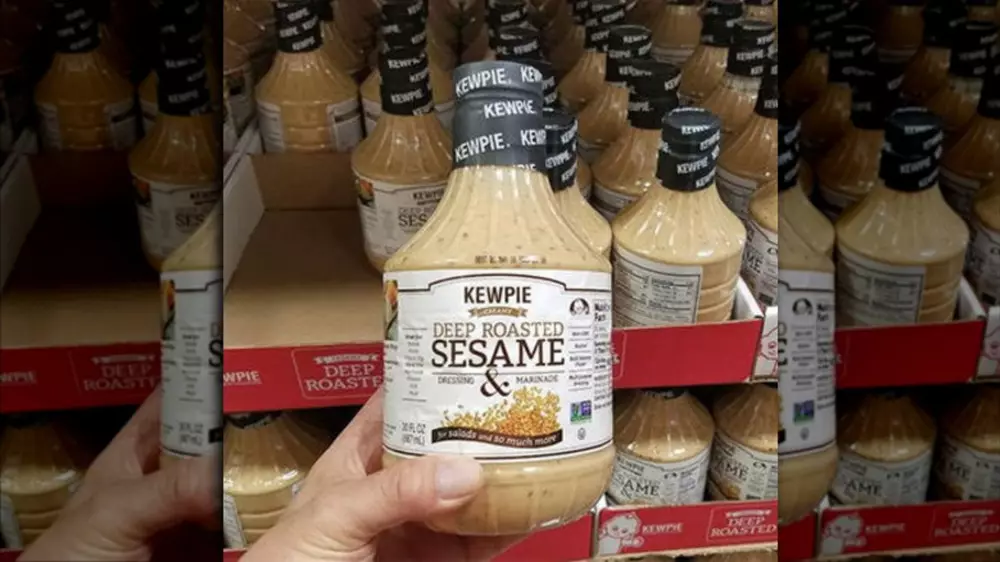 Ampolla de salsa de sèsam torrat Kewpie