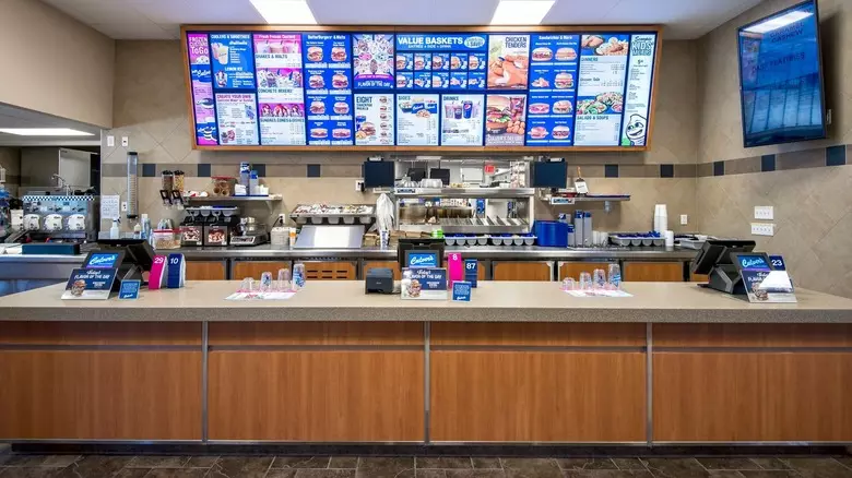 Culver's menu board uye marejista