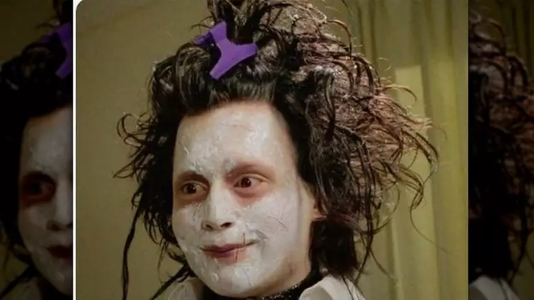 Edwarda Scissorhands igra Johnny Depp