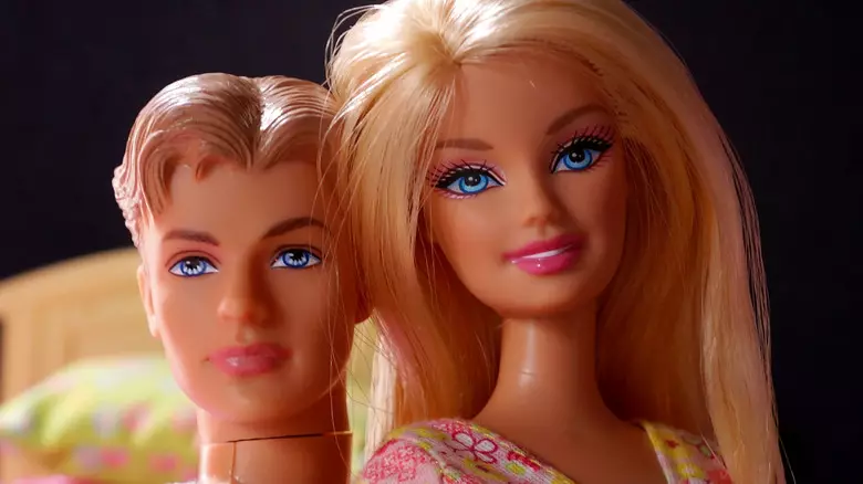 Poupées Barbie et Ken