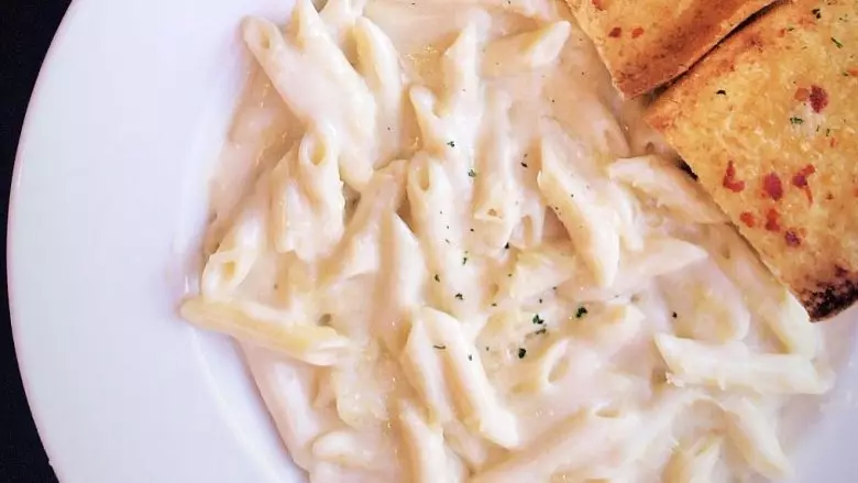 makarna alfredo